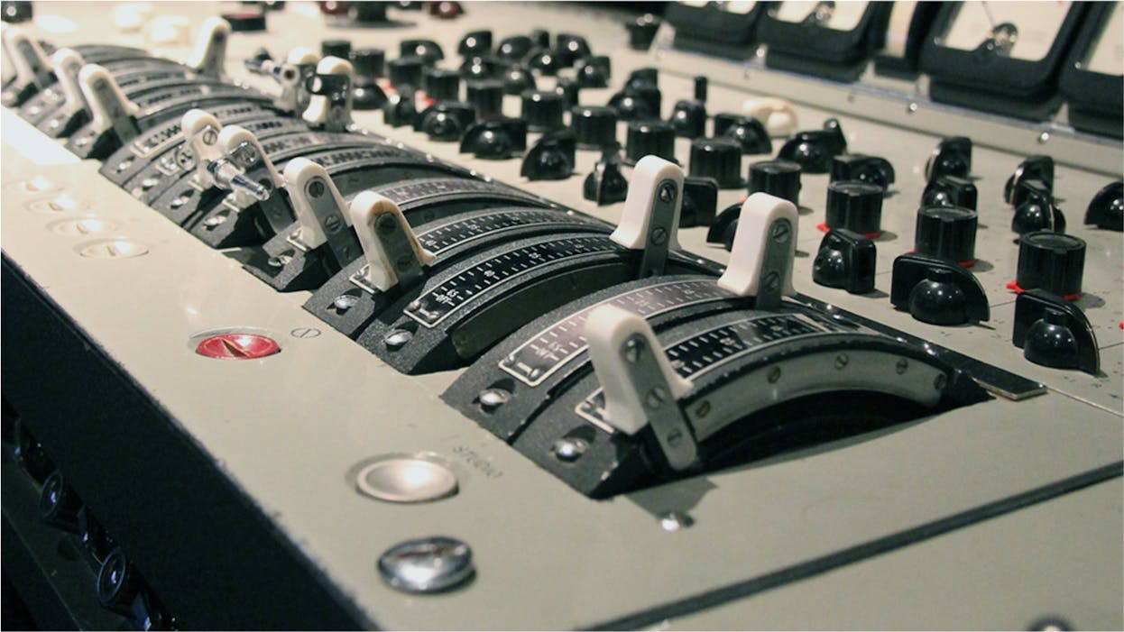 Waves Abbey Road REDD Consoles สต็อกแน่น พร้อมส่ง - CT Music